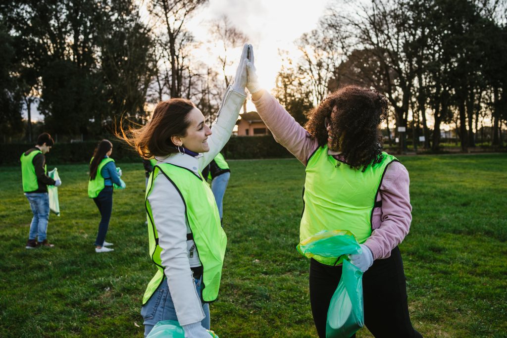 How Community Service Can Help Widen Your Friend Circle - Taffeta